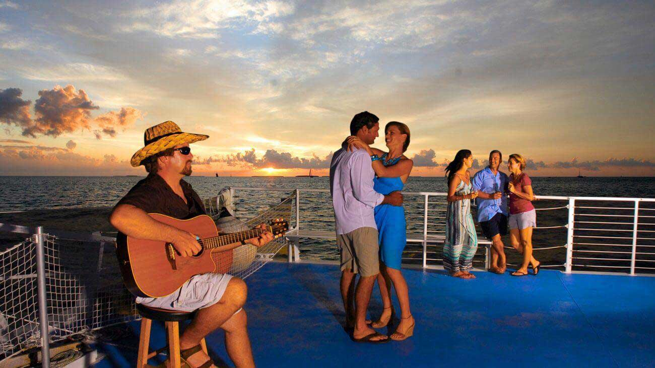 Commotion on the Ocean Sunset Cruise - Key West | Wannado Tours